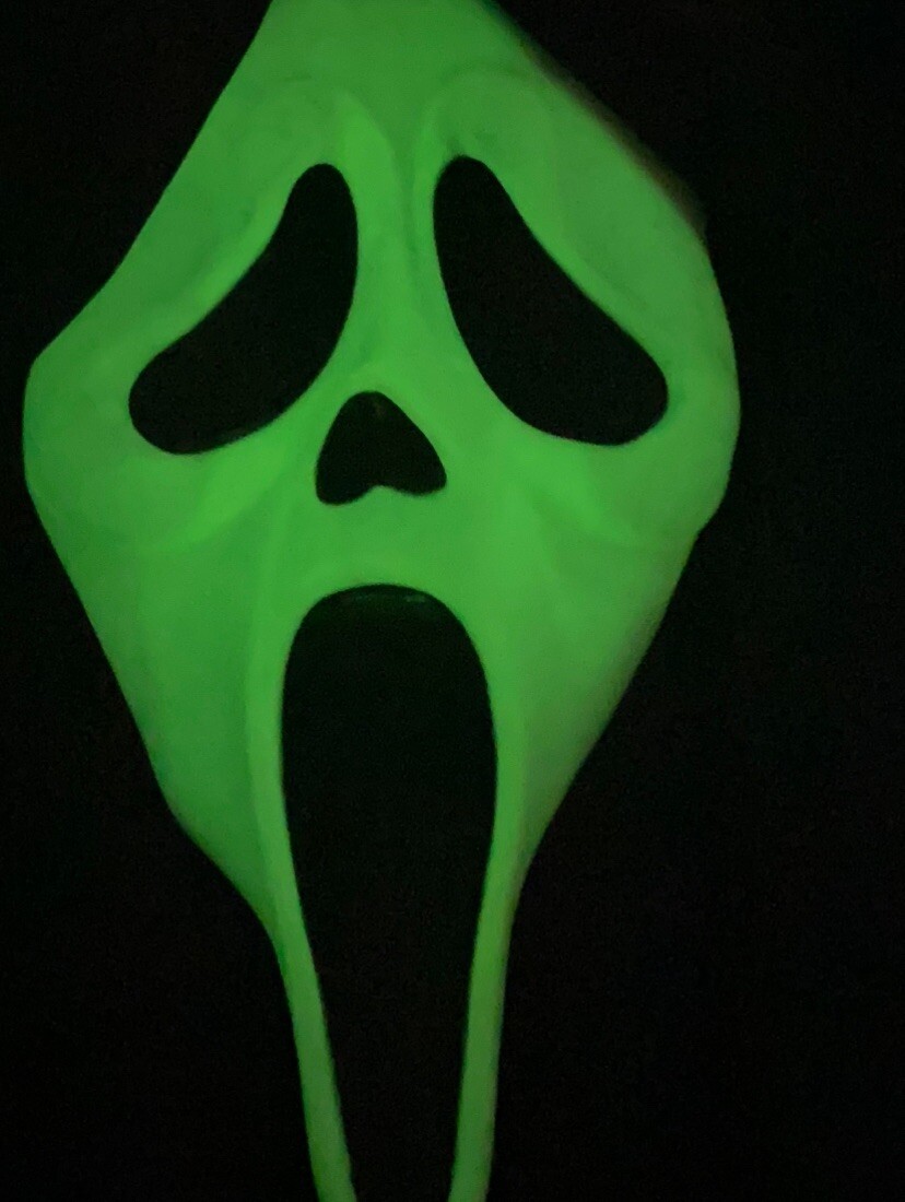 Vtg Scream Ghostface Glow In The Dark EU Mask Tagged Fun World Easter ...