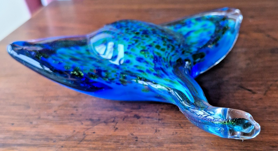 Glass Manta Ray Blue/Green with "Sparkled Finish"-47 | eBay UK