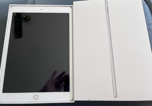 Apple iPad (8th Generation) A2428 32 GB, Wi-Fi + 4G, 10.2 in - Silver ...