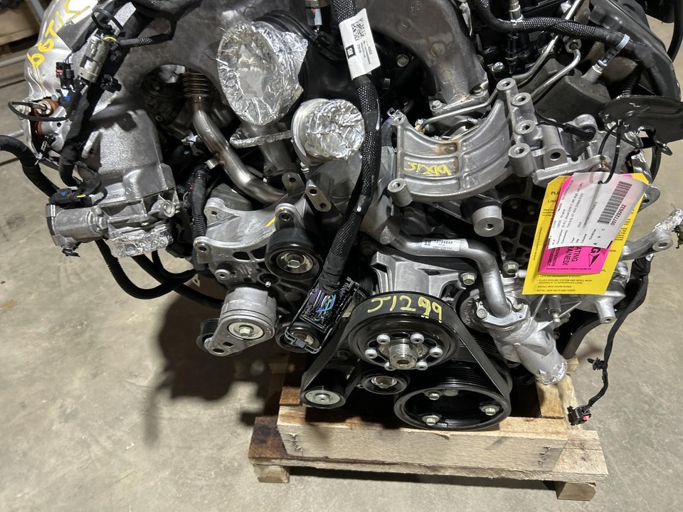 2024 Chevrolet Silverado 3500 6.6L Diesel Engine, (VIN Y Opt L5P); 126 ...