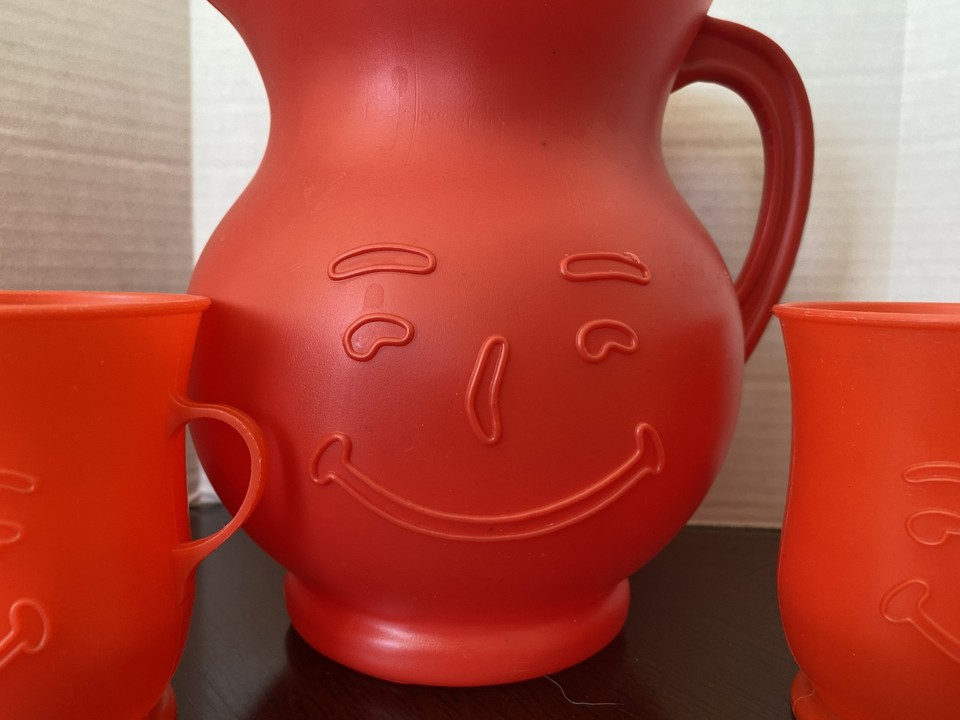 Vintage Smiling Red Kool Aid Face Pitcher and 4 Cups | eBay