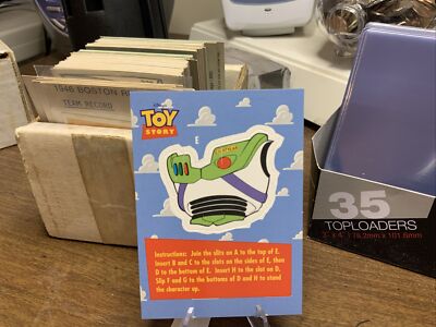 1995 SkyBox Disney Pixar Toy Story Base Set Card #81 - Buzz Lightyear ...