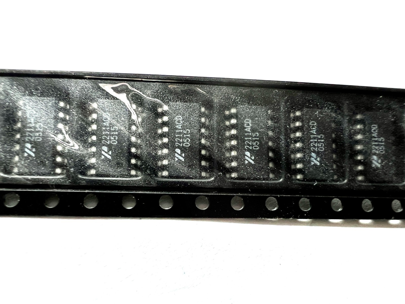 XR2211ACDTR Telecom IC FSK Demodulator Tone Decoder 14-SOIC | eBay