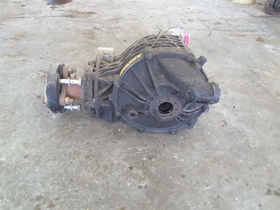 2009 Cadillac SRX Rear Differential Carrier Assembly | Genuine OEM