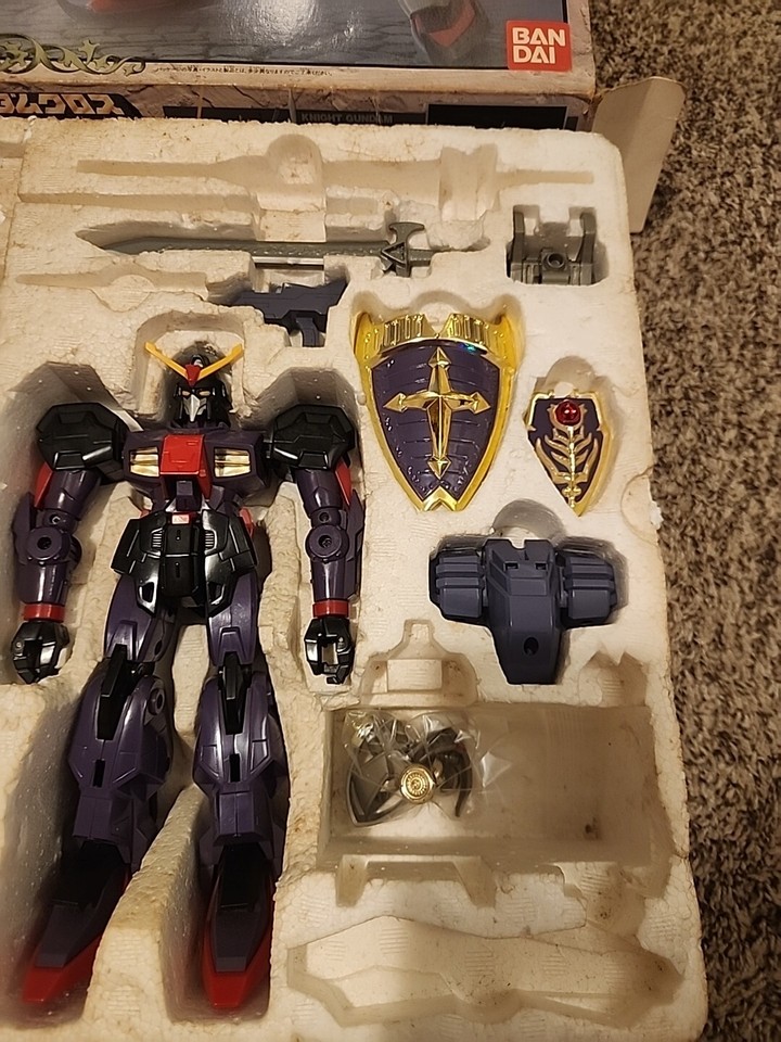 Zeta Gundam Bandai Vintage Gunpla Real Type Knight Gundam Cloth Popy ...