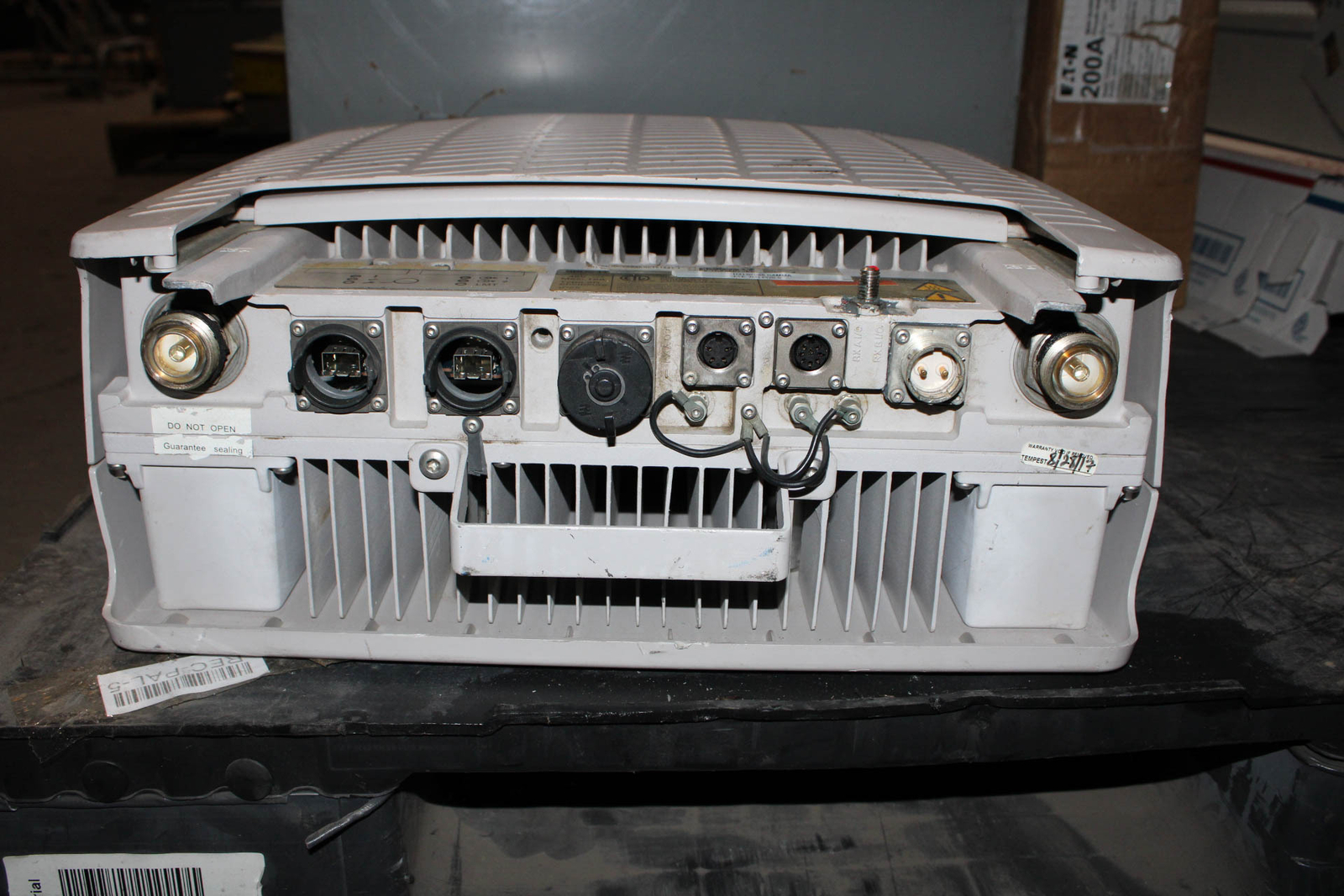 Ericsson RRUS 11 B12 Remote Radio Unit 1/pkg 48v for sale online | eBay