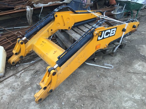 JCB LOADER ARM COMPLETE WITH RAMS | eBay UK