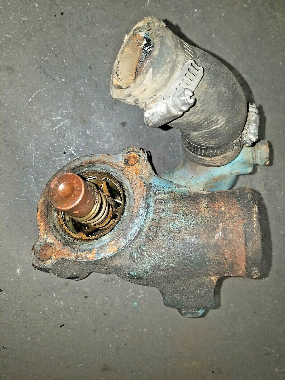 INTERNATIONAL DT466 WATER OUTLET 686757-02 | eBay