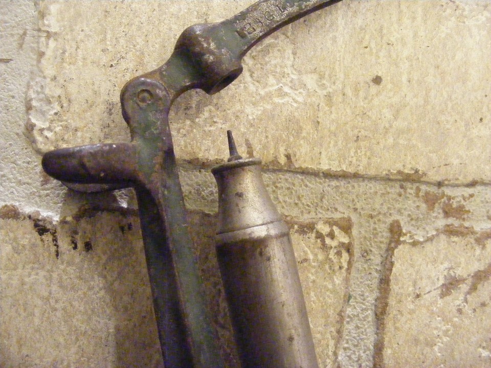 Antique 12 Gauge Shotgun Shell Primer Seater Tool Cap Decap All Brass ...