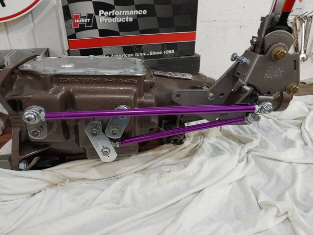 Hurst Super Shifter 3 W/ Lightning Rods Toploader 4-speed 433 BB Ford ...