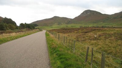 Photo 6x4 The old A9 Glen Truim Etteridge The old road now a quiet back ...