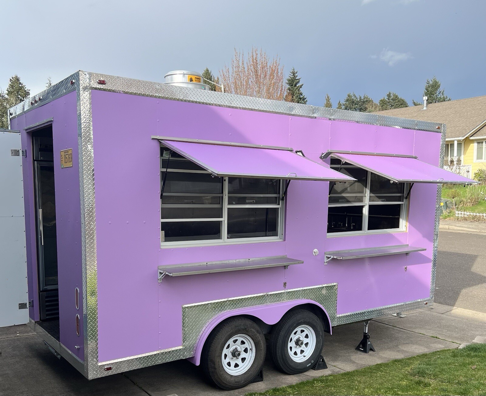 Turnkey-Ready 8x16 Food Concession Trailer 2022 - Food Truck Equipment ...