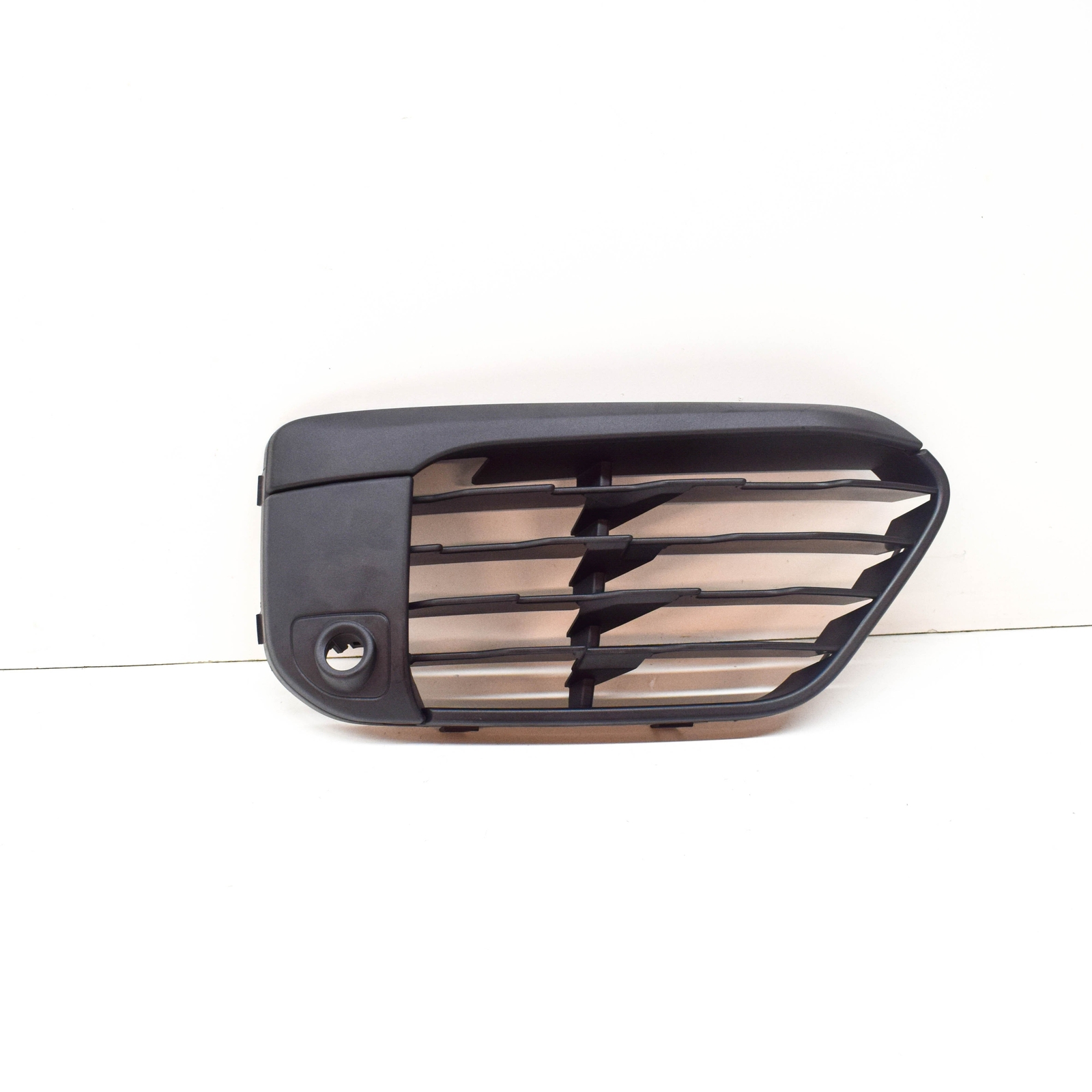 NEW BMW X1 F48 FRONT BUMPER RIGHT GRILLE 51117453980 7453980 2015 ...