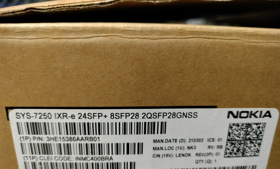 Nokia 3HE15386AA 7250 IXR-e 24SFP+ 8SFP28 2QSFP28 GNSS Interconnect ...