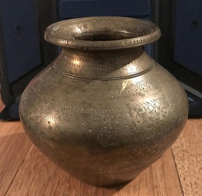 India - Lota