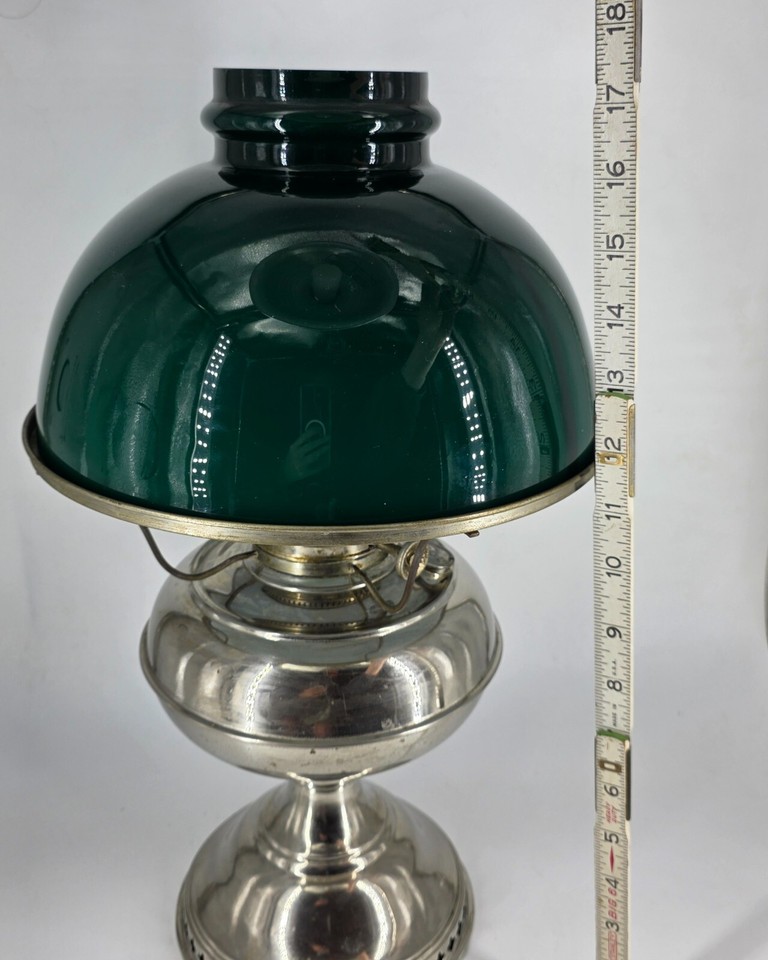 Antique Original Rayo Center Draft Kerosene Oil Lamp with Flame ...