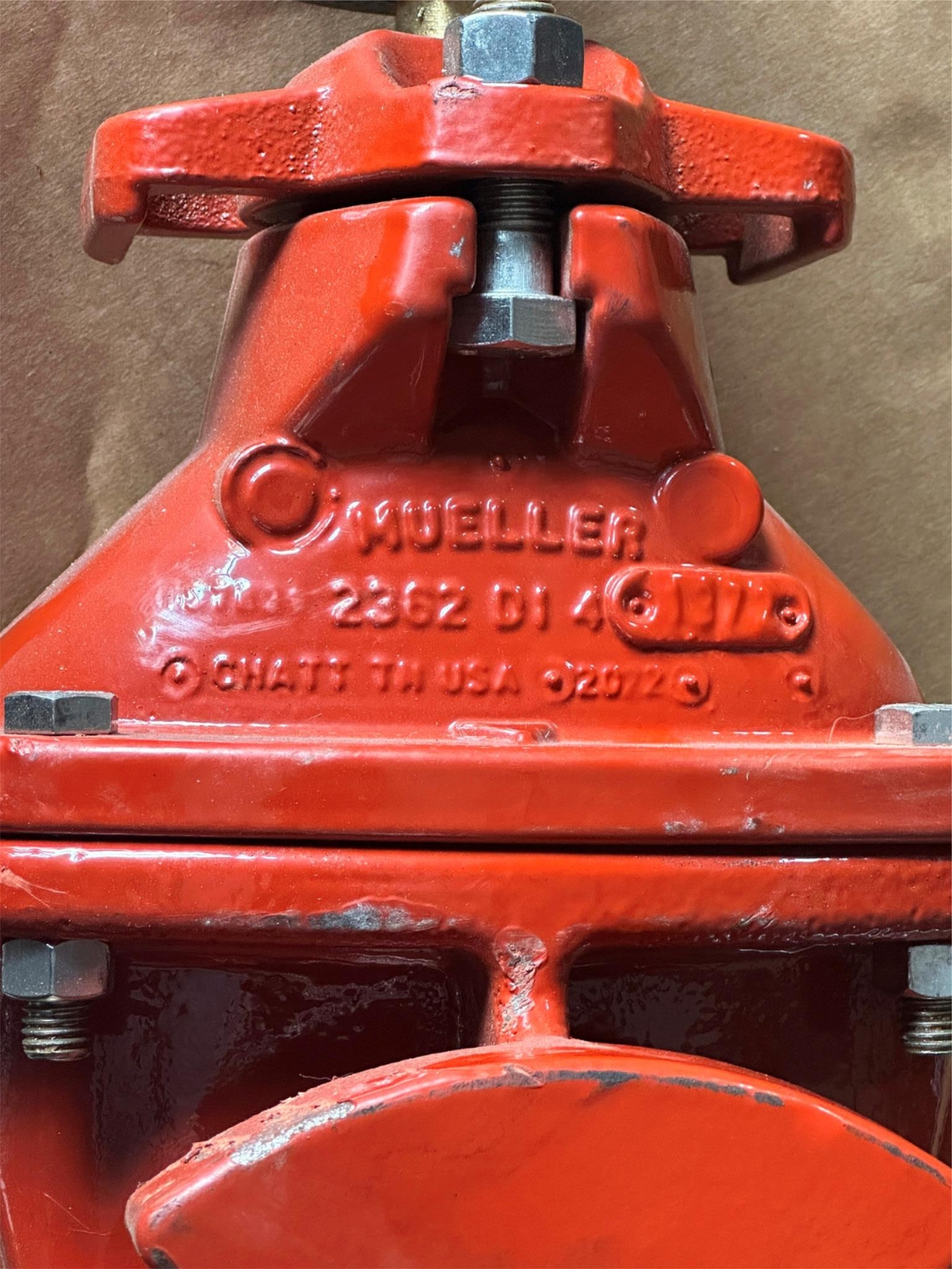 Mueller A-2362 4" Mechanical Joint Open Left Resilient Wedge Gate Valve ...