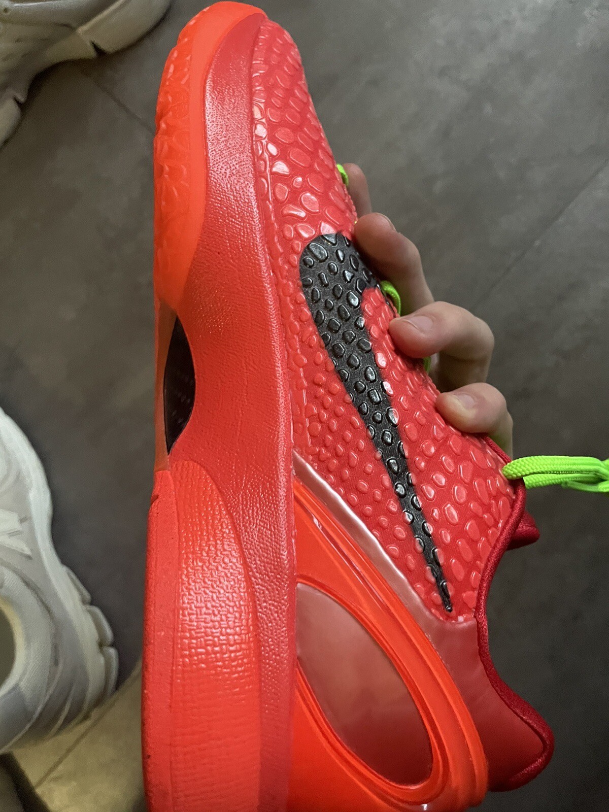 Reverse Grinch Kobe 6 Size 11.5 | eBay