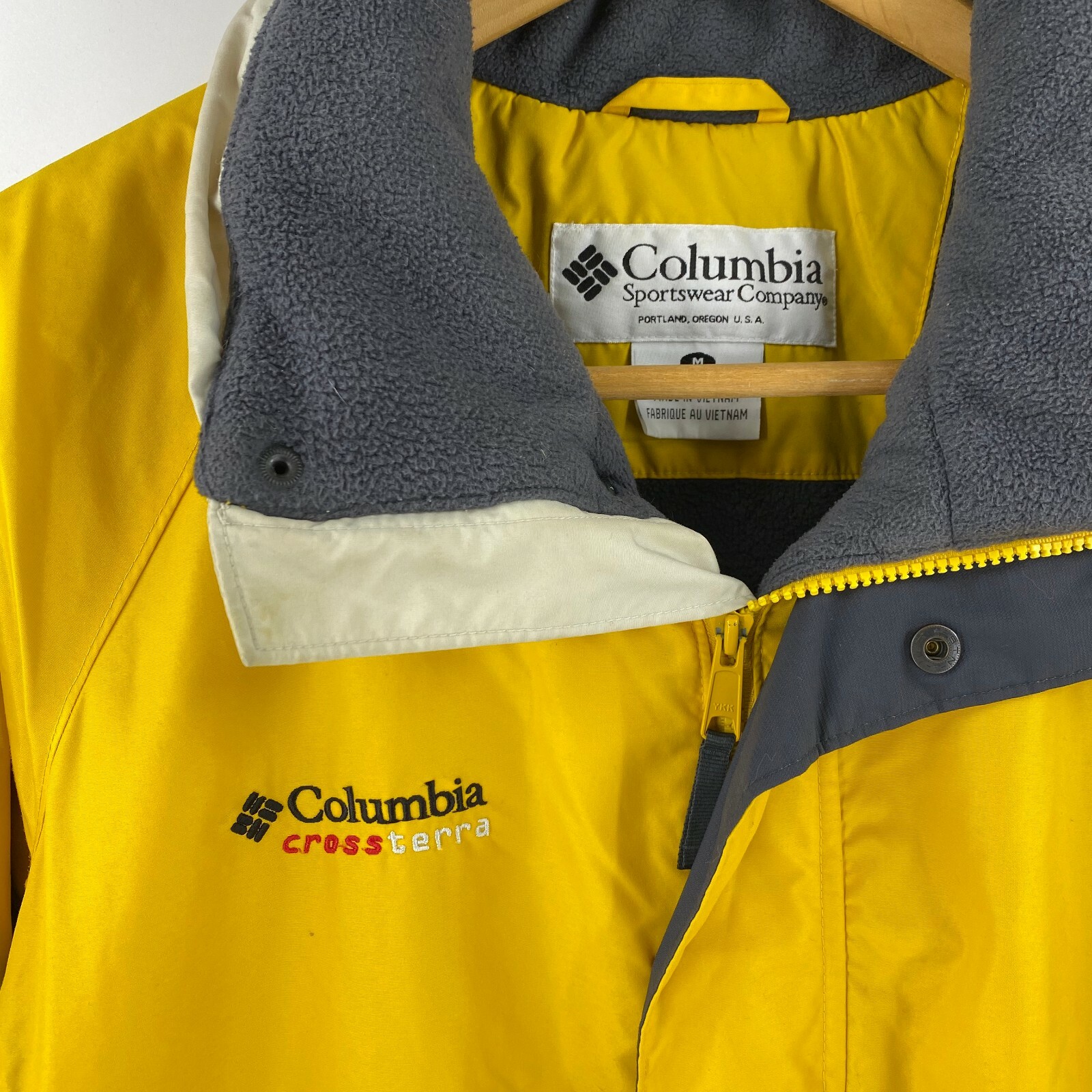 Columbia Cross Terra Skit Jacket Mens Size Medium Yellow Gray Zip Up ...