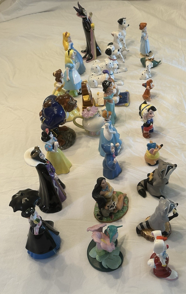 Lot Of 30 Vintage Disney Porcelain/Ceramic Figurines Many Characters ...