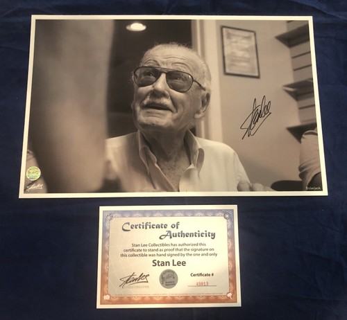 Stan Lee B/W Smiling Photo Litho Signed by Stan Lee with COA!! Limited ...