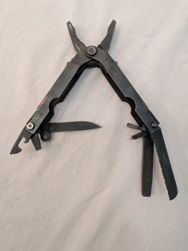 Gerber MP 600 Black Oxide Blunt Pliers Folding Knife Multi Tool USA | eBay