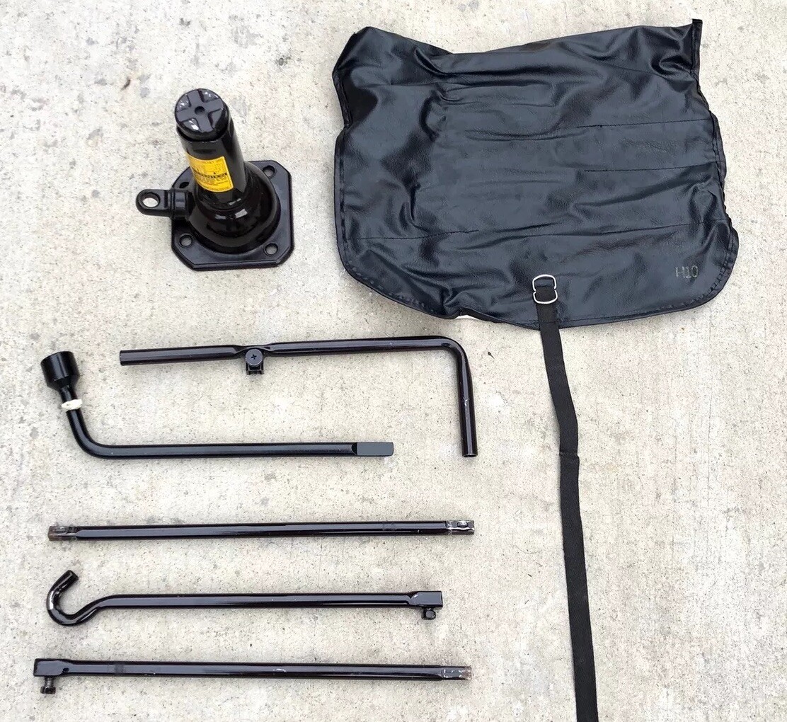 2003-2009 TOYOTA 4RUNNER & FJ CRUISER SPARE TIRE JACK TOOL KIT ROLL OEM ...