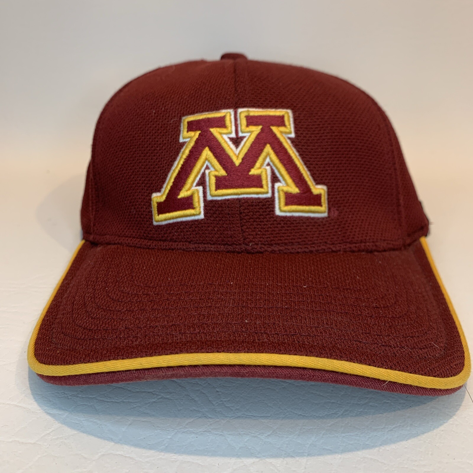 Nike Minnesota Golden Gophers MN College Sports Flex Fit Hat Cap | eBay