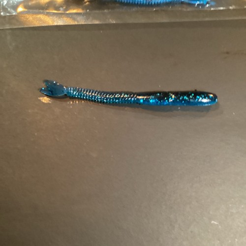Recluse Lure Plastic Split Tail Worm For Drop shot | eBay