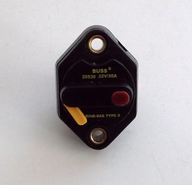 Buss 30a Waterproof Circuit Breaker 25530 32v Marine RV SAE Type B for ...