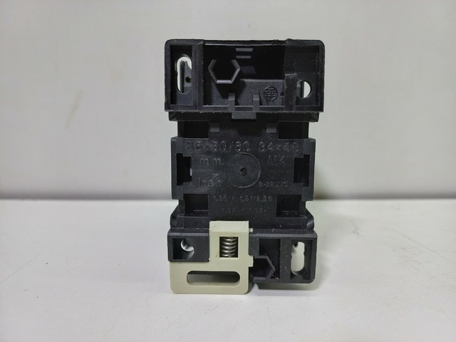 Telemecanique CA2DN22 110 V Coil Control Relay for sale online | eBay