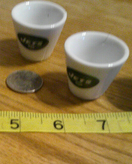 5 NFL FOOTBALL MINI PORCELAIN SHOT GLASS/cup New York Jets | eBay