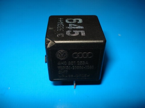 Audi Volkswagen Multi-purpose #645 Relay 4H0-951-253A // v23136-b0006 ...