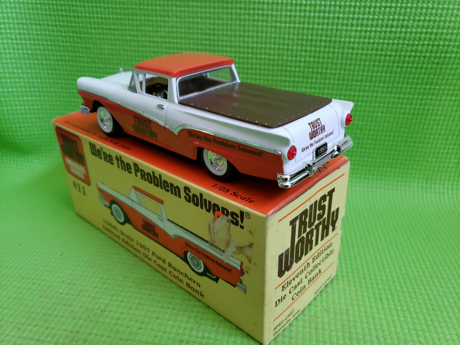 Liberty Classics Trust Worthy Hardware 1957 Ford Ranchero Coin Bank 1/ ...