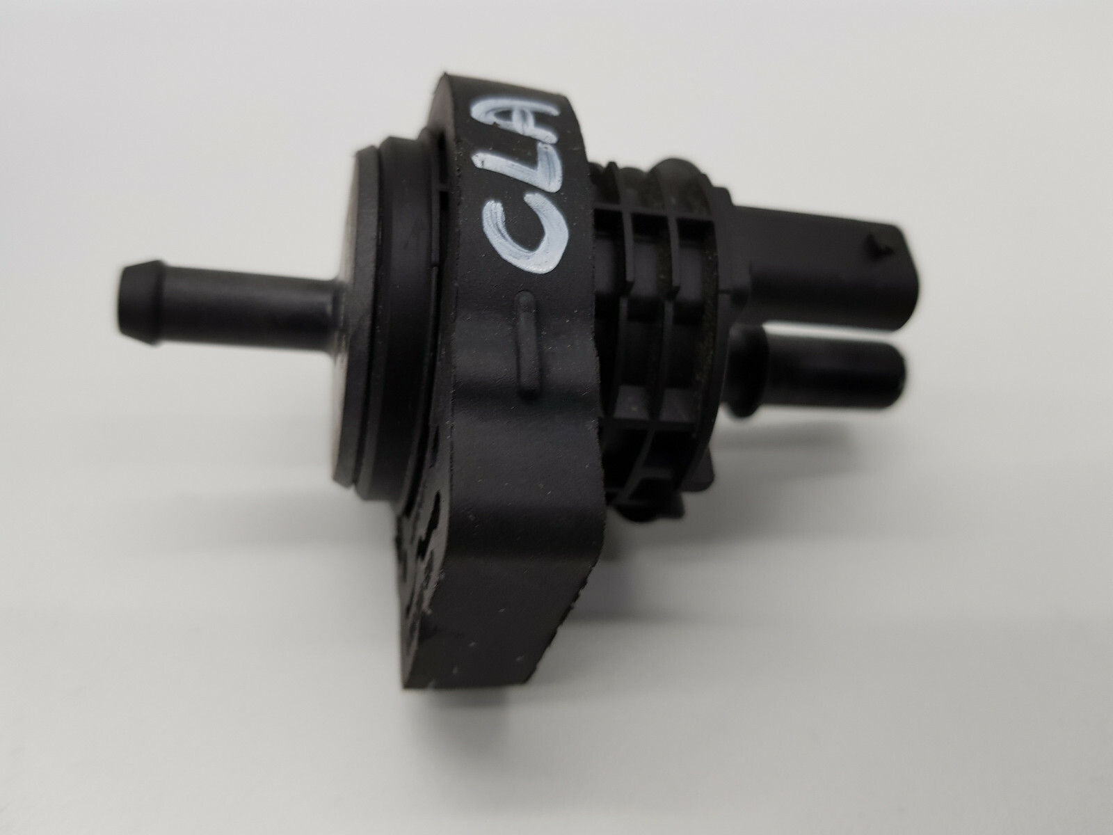 2021 MERCEDES CLA 180 AMG C118 1.3 PETROL PURGE VALVE A0004703700 ...