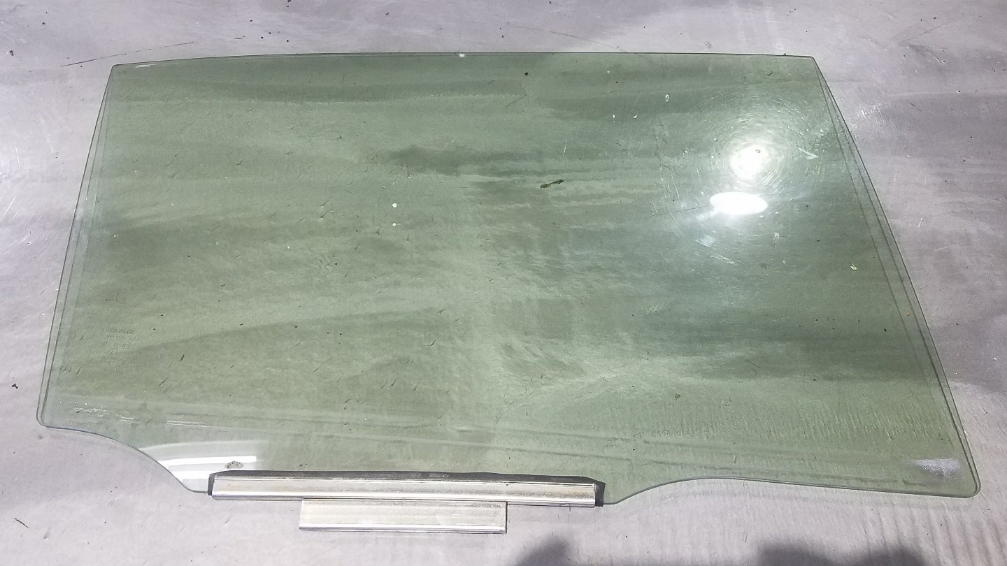 12-16 SUBARU IMPREZA 13-17 CROSSTREK REAR RIGHT DOOR WINDOW GLASS OEM ...