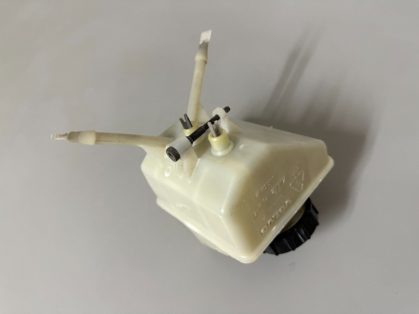 8683272 Volvo Xc90 Genuine Brake Master Cylinder Diesel for sale online ...