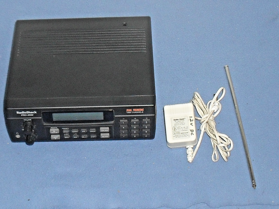 Radio Shack Pro-2052 dual trunking scanner tested & working | eBay