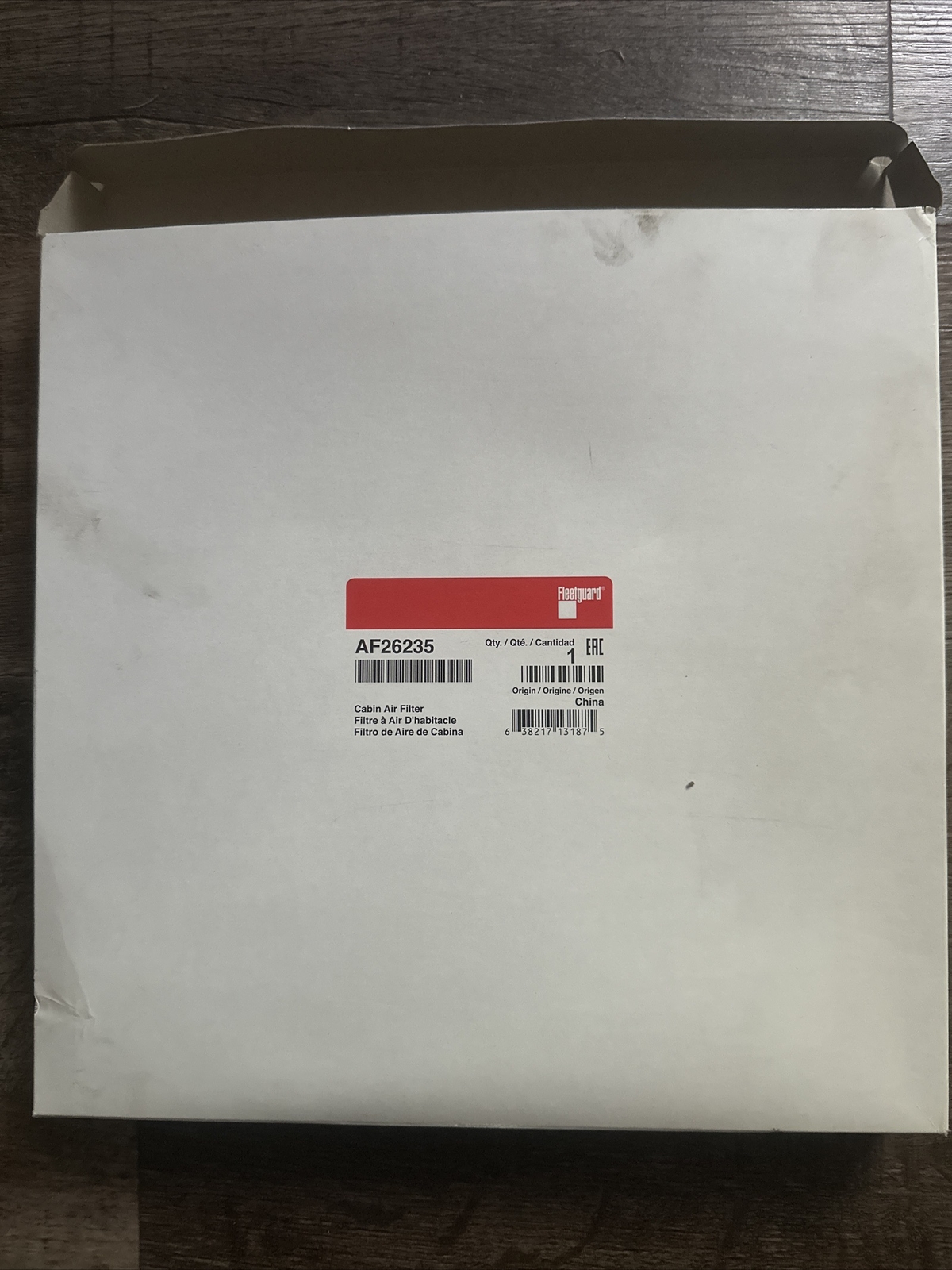 FLEETGUARD AF26124 - Air filter cross reference