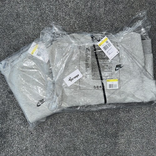 Nike Tech Fleece Full Set Men's Grey. BRAND NEW WITH TAGS - SMALL 📦 ...