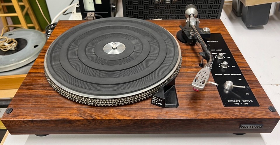 Hitachi beautiful PS38 turntable | eBay