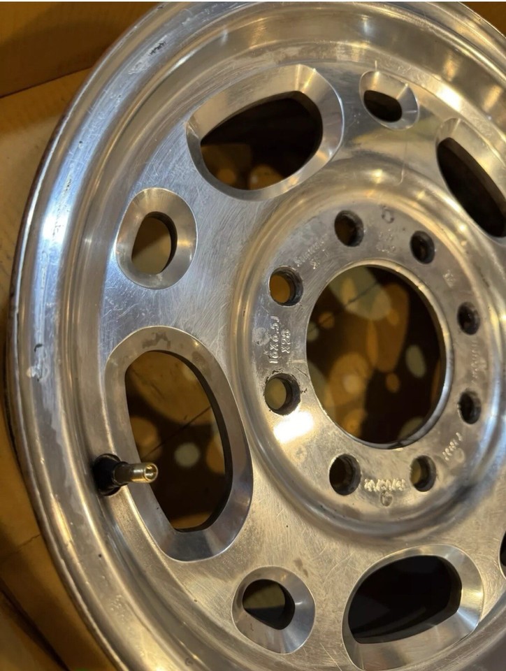 1 16" CHEVY SILVERADO 2500 3500 HD OEM 9594142 5079 WHEEL RIM 8X165.1 ...