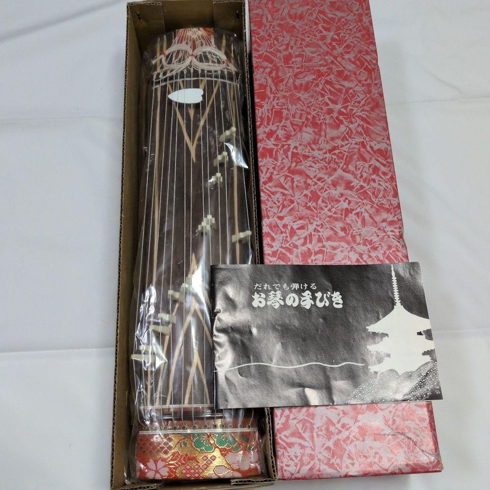 Koplaying Mini Koto 13-string Traditional Japanese Instrument, Used, 16 ...