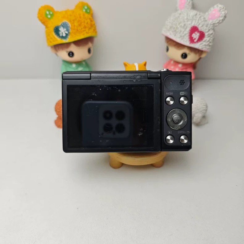 Panasonic LUMIX DMC-SZ10 Flip Screen Digital Camera 16MP 12x Optical ...