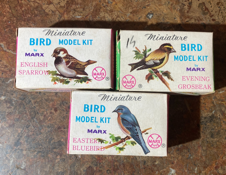 9 Vintage Marx Miniature Bird Model Toy Kits, Kingfisher, Long Eared ...