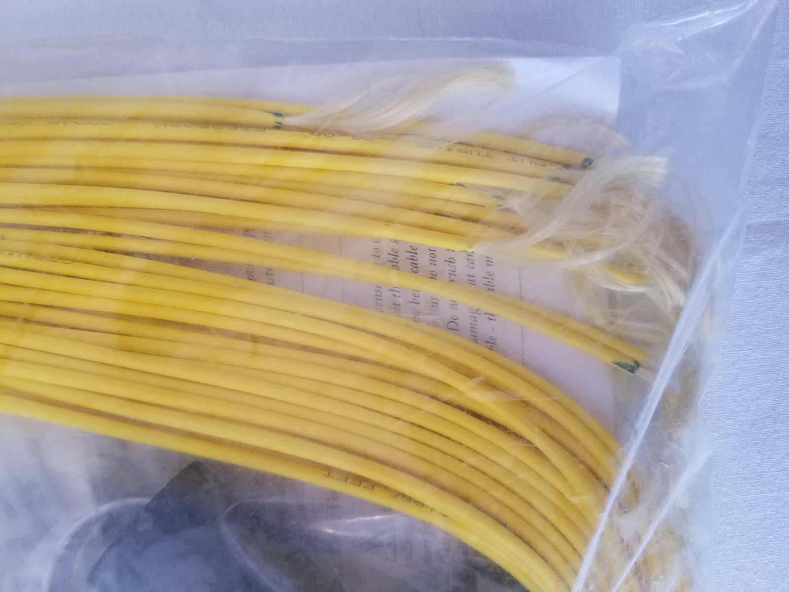 SFK-P-24-250-S Spider Fan-Out Kit CORNING 3.0 mm Legs 24 F Accepts 250 ...