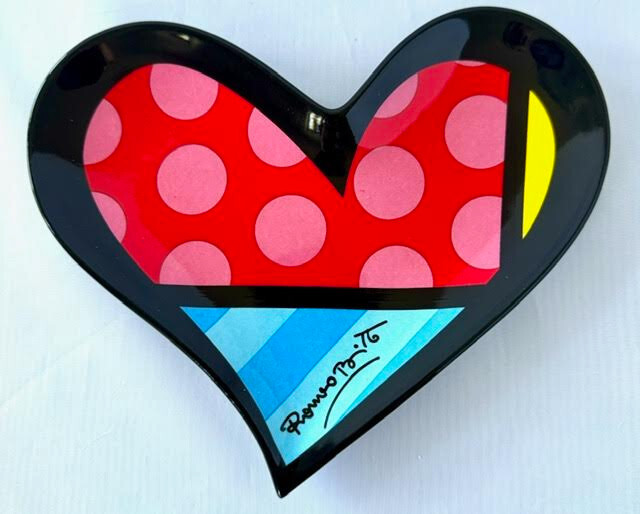 Romero Britto Boutique HEART Trinket Tray 7.5 IN ** NEW ** | eBay