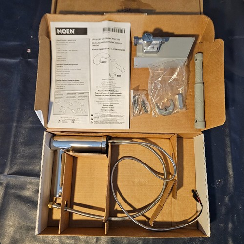 Moen 8559 - Commercial Bathroom Sink Faucets Faucet--READ!! 26508271483 ...