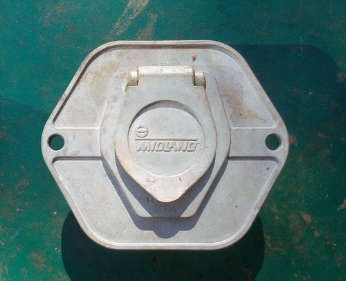 New Midland 78530 7-Prong Trailer Plug Receptacle | eBay