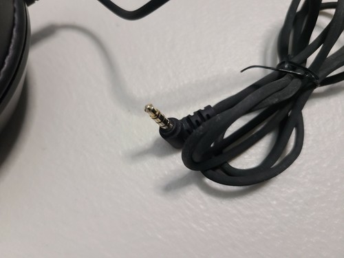 (LEFT SIDE BROKEN) Razer RZ04-0295 Over the Ear Gaming Headset - Black ...